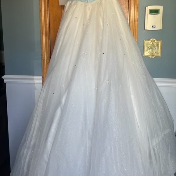 Alfred Angelo | Dresses | Disney Alfred Angelo Cinderella Wedding Gown ...